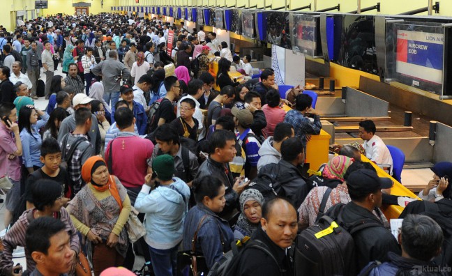 Angkasa Pura II Hapuskan Penjualan Tiket di Bandara Secara Bertahap - Aktual.com