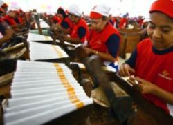 Viral Pabrik Rokok Legendaris Gudang Garam Dikabarkan PHK Massal ...