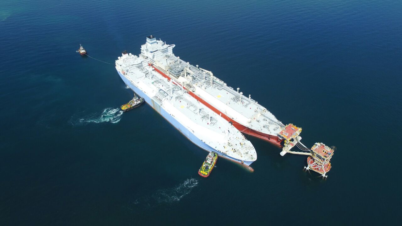 FSRU Lampung Terima Satu Kargo LNG dari Tangguh - Aktual.com