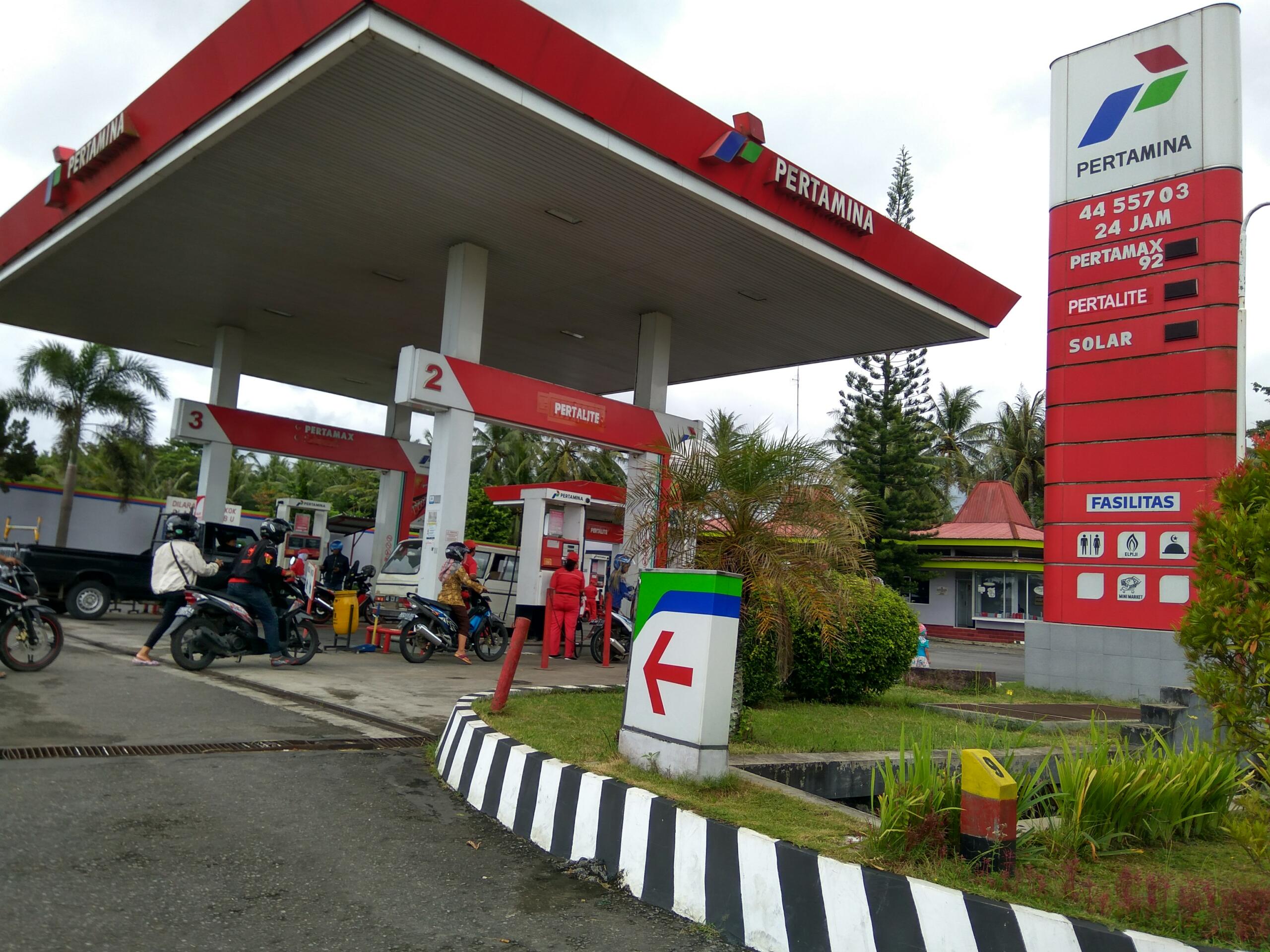 Premium Makin Langka di Beberapa SPBU Jakarta - Aktual.com