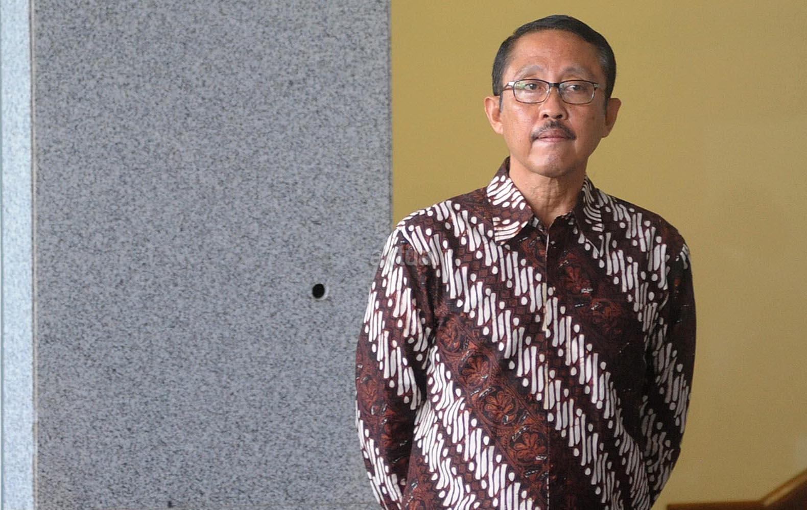 KPK Periksa Mantan Kepala BPPN, I Putu Gede Ary Suta - Aktual.com