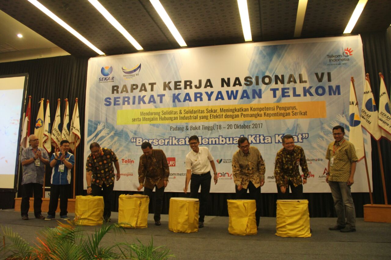 Sekar Telkom Gelar Rakernas VI di Padang - Aktual.com