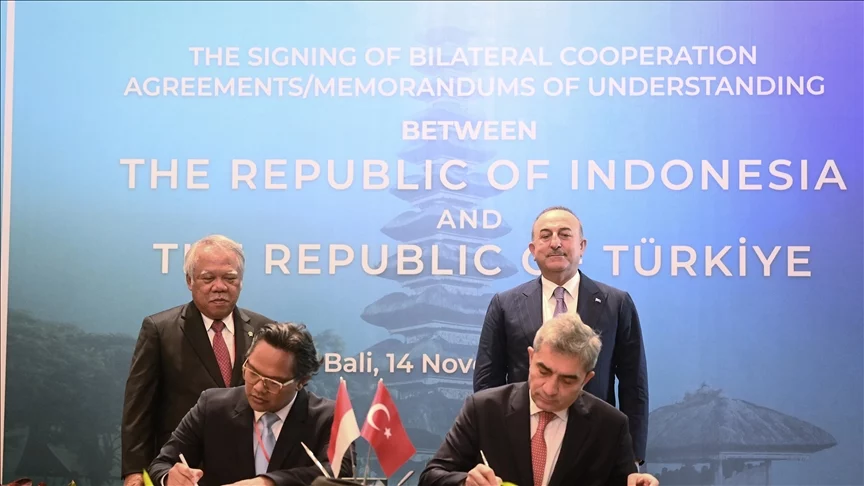Turki dan Indonesia Sepakat Produksi Bus Listrik dan Bangun Jalan Tol ...