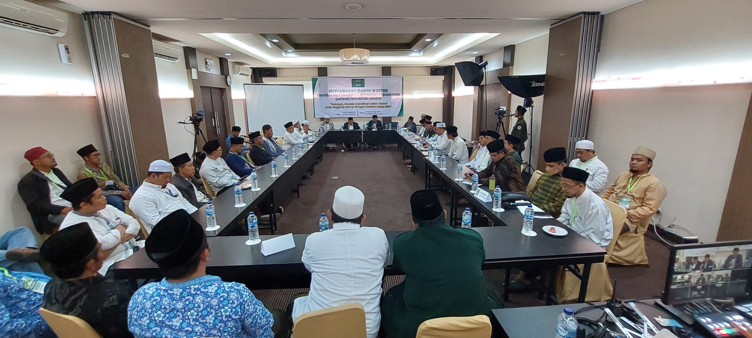 KH. Muhammad Danial Nafis dan Irawan Santoso Terpilih Jadi Rais dan ...