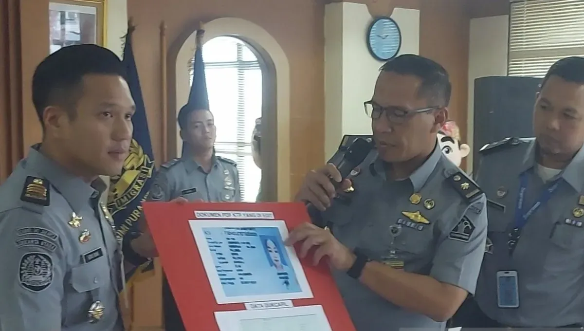 WNA China Diduga Palsukan Identitas Gunakan KTP WNI - Aktual.com