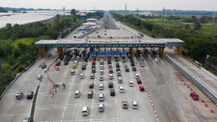 Jasa Marga: Sebanyak 467.300 Kendaraan Kembali ke Jabotabek pada Libur Natal - Aktual.com