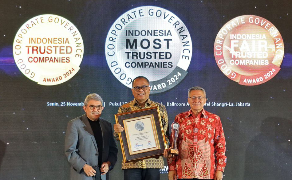 bank bjb Dinobatkan sebagai Most Trusted Banking di Indonesia Good Corporate Governance Award ...