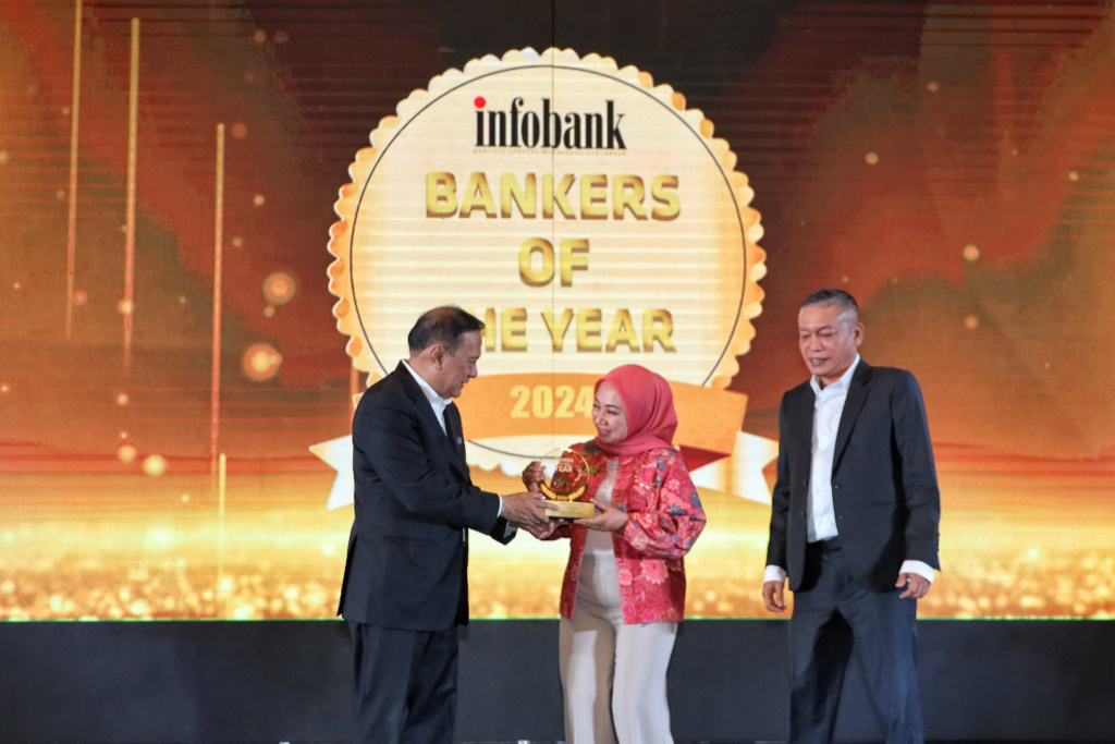 Lakukan Berbagai Transformasi, bank bjb Raih Penghargaan dari Infobank - Aktual.com